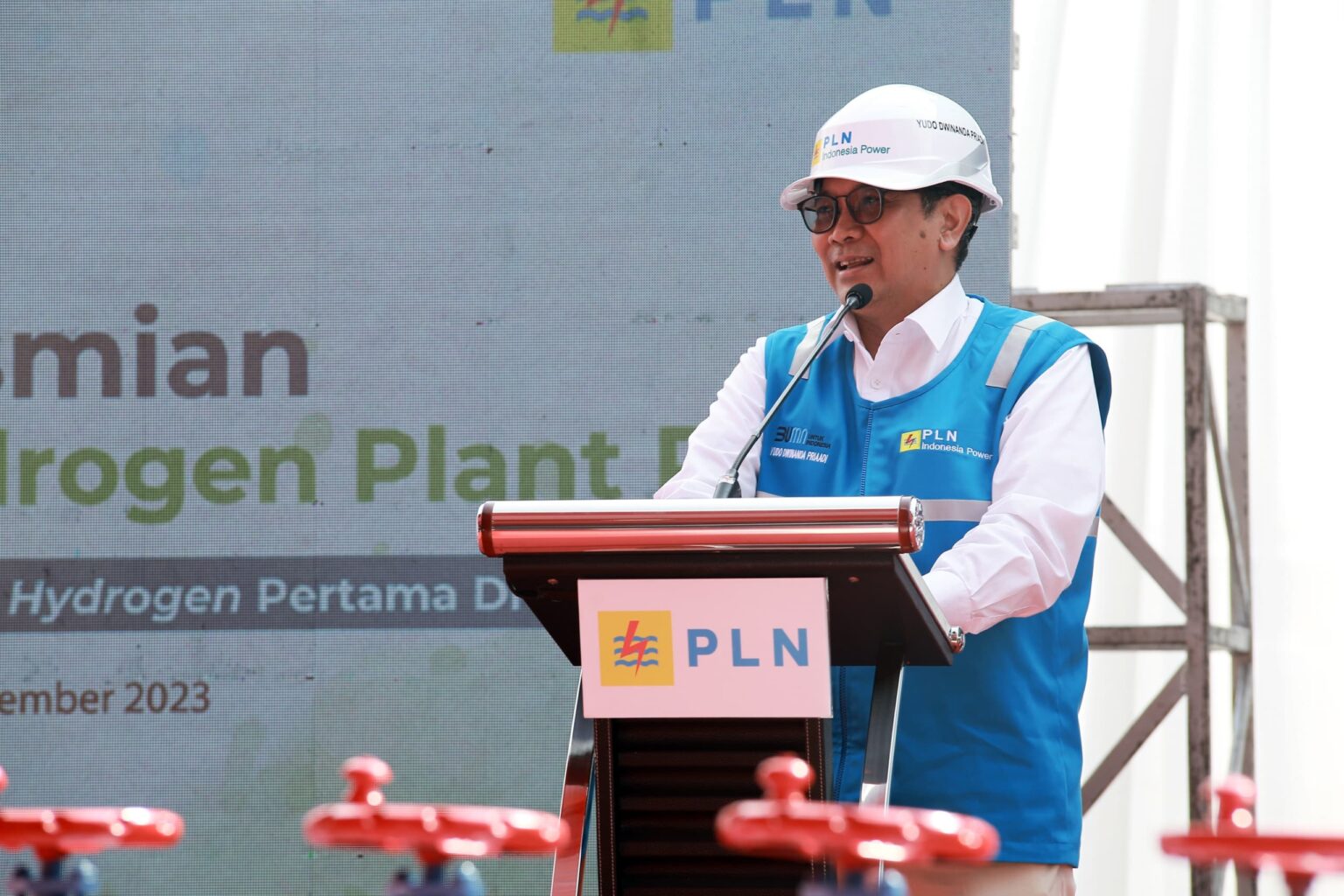 Terbanyak di Asia Tenggara! PLN Resmikan 21 Unit Green Hydrogen Plant ...